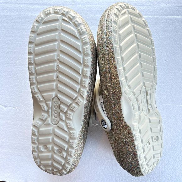 CROCS | Shoes | Crocs Mens Gold Glam Fleece Lined Casual Travel ...